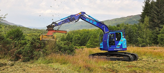 HX145A LCR High Walker stands tall in the Scottish highlands | HCEE